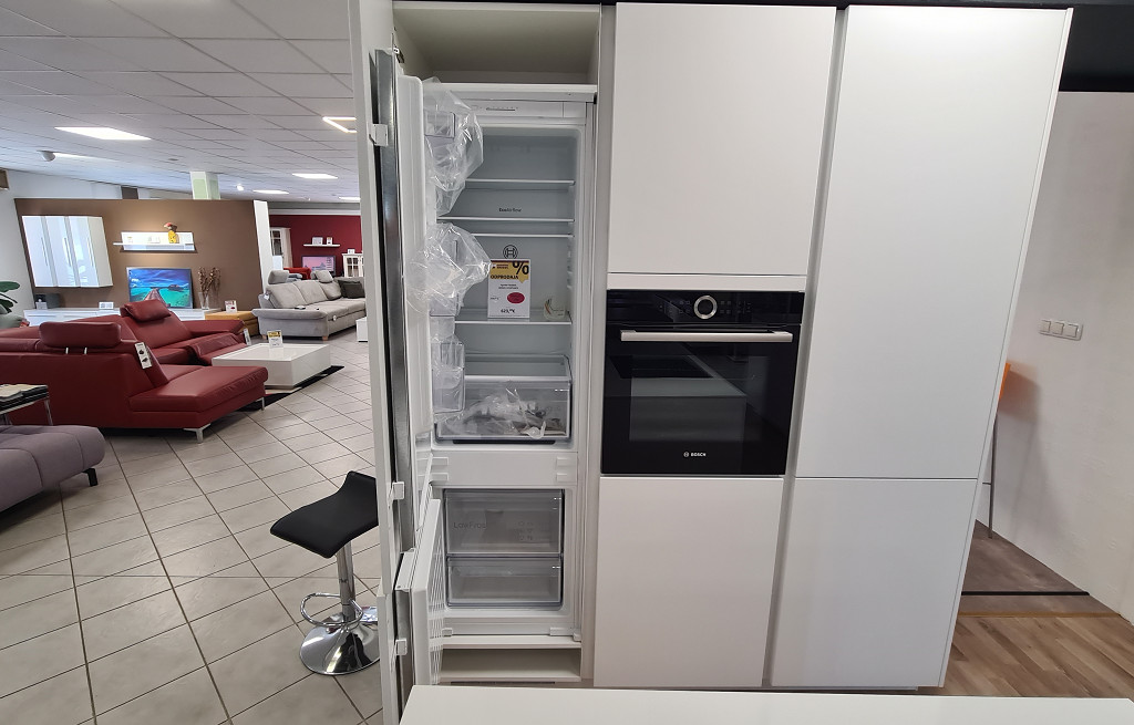 Vgradni hladilnik BOSCH KIV87NSF0