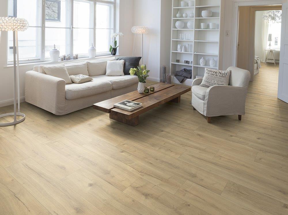 Laminat Hrast loja natur