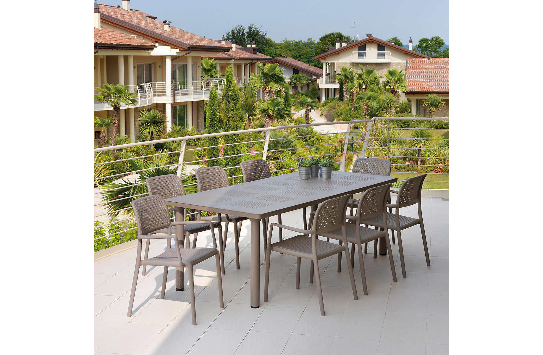 Vrtne mize | Pohištvo in oprema za dom Šmigoc